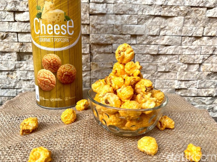 Nonton Film Sambil Ngemil Popcorn Rasa Karamel dan Keju