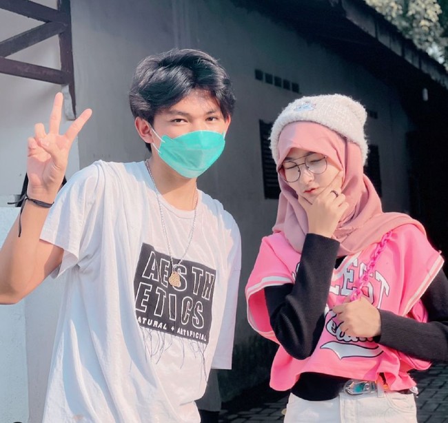 8 Foto Juy Putri, Seleb TikTok Viral yang Langgar PPKM Demi Rayakan Ultah