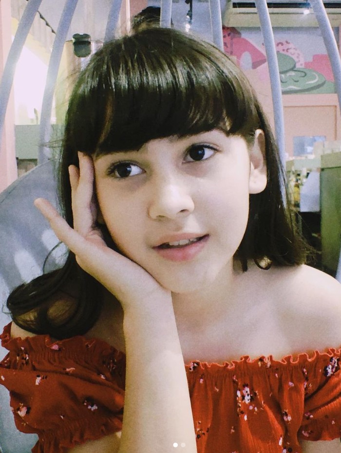 9 Transformasi Sandrinna Michelle, Terlihat Beda Diusia 15 Tahun