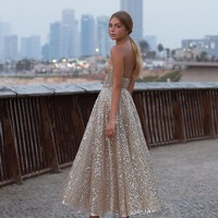 10 Foto Mishel, Model Israel Pacar Baru Kiper Real Madrid Thibaut Courtois