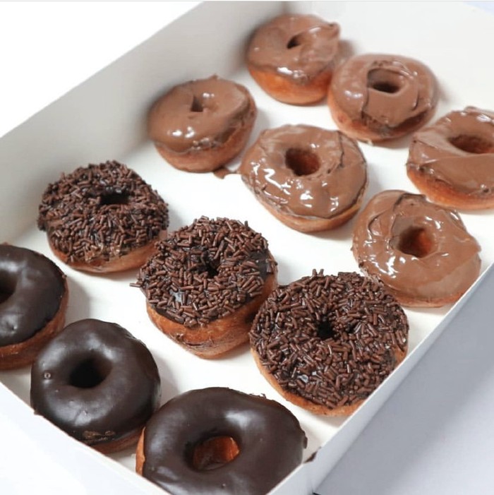 20 Donat Murah dan Empuk Ada di Sini!