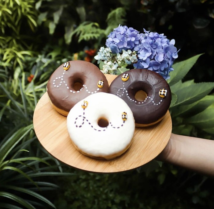 20 Donat Murah dan Empuk Ada di Sini!