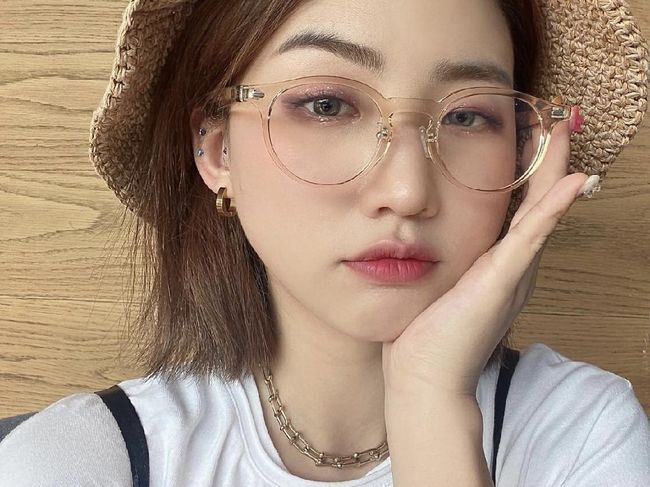 Dahye Han's Instagram, Twitter & Facebook on IDCrawl