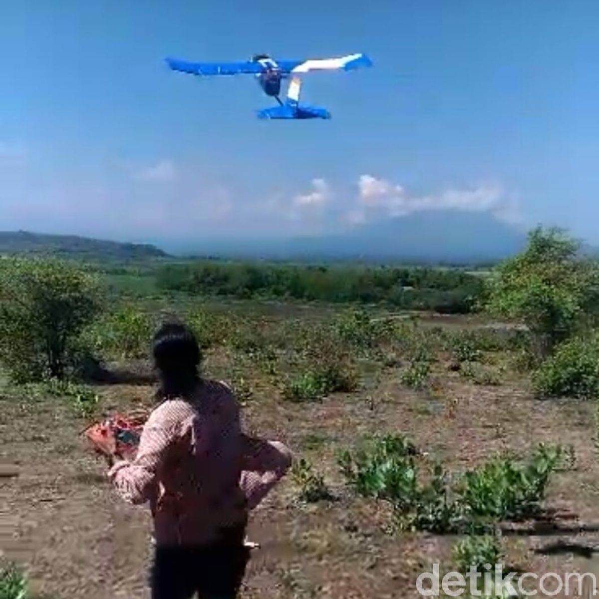 Mainan Pesawat