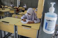 Ada Siswa Positif COVID-19, PTM di SMAN 92 Jakut Tetap Berjalan