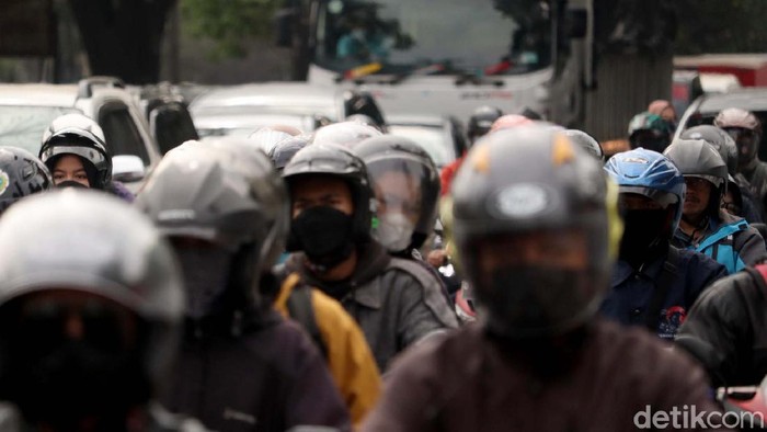 Jalan Soekarno-Hatta Bandung Macet, Ini Penyebabnya...