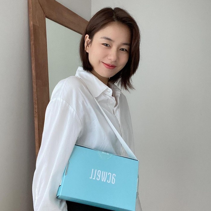 Kocak dan Cantik! 10 Potret Ahn Eun Jin Pemeran Chu Min Ha di Hospital ...