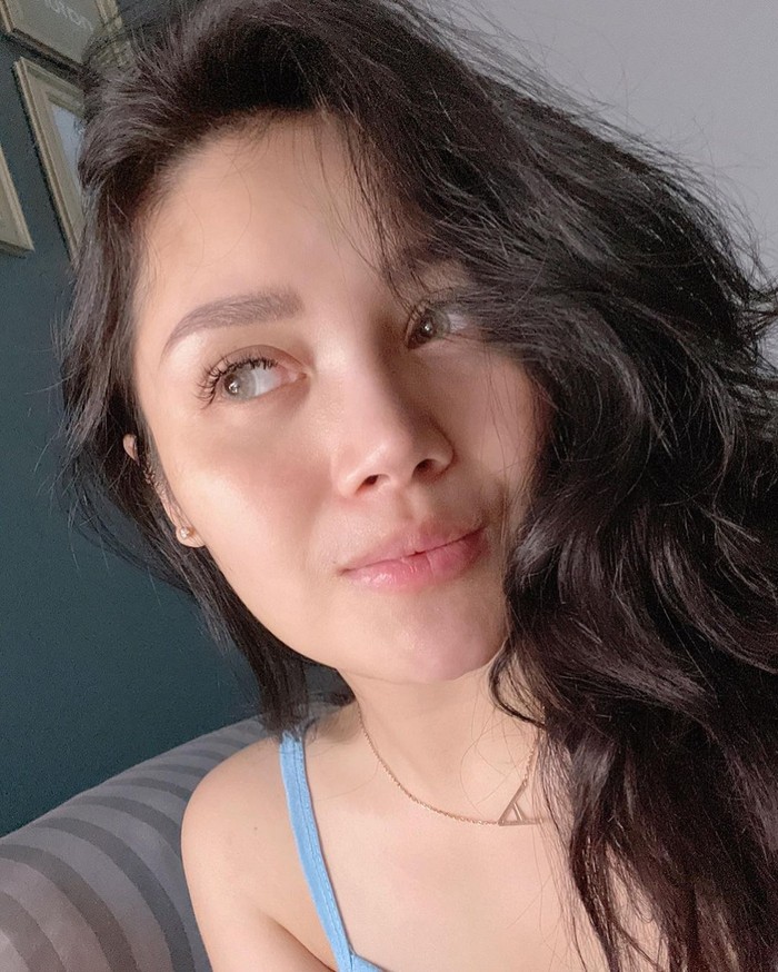 Potret Cantik Mawar AFI yang Masih Seperti ABG Potret Cantik Mawar AFI yang Masih Seperti ABG