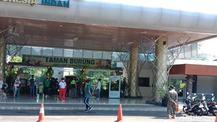 TMII Buka 3 Wahana di Masa Uji Coba Pembukaan Tempat Wisata TMII Buka 3 Wahana di Masa Uji Coba Pembukaan Tempat Wisata