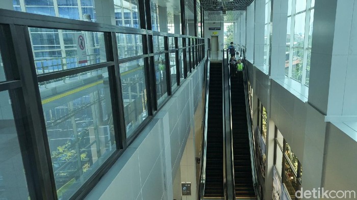 Asyik! Jalur Layang Bogor Line Stasiun Manggarai Mulai Beroperasi