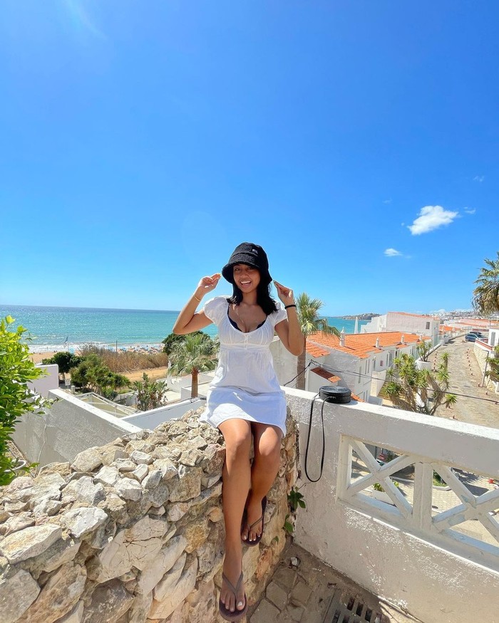 Noor Athalia, Anak Sambung Krisdayanti yang Jarang Disorot