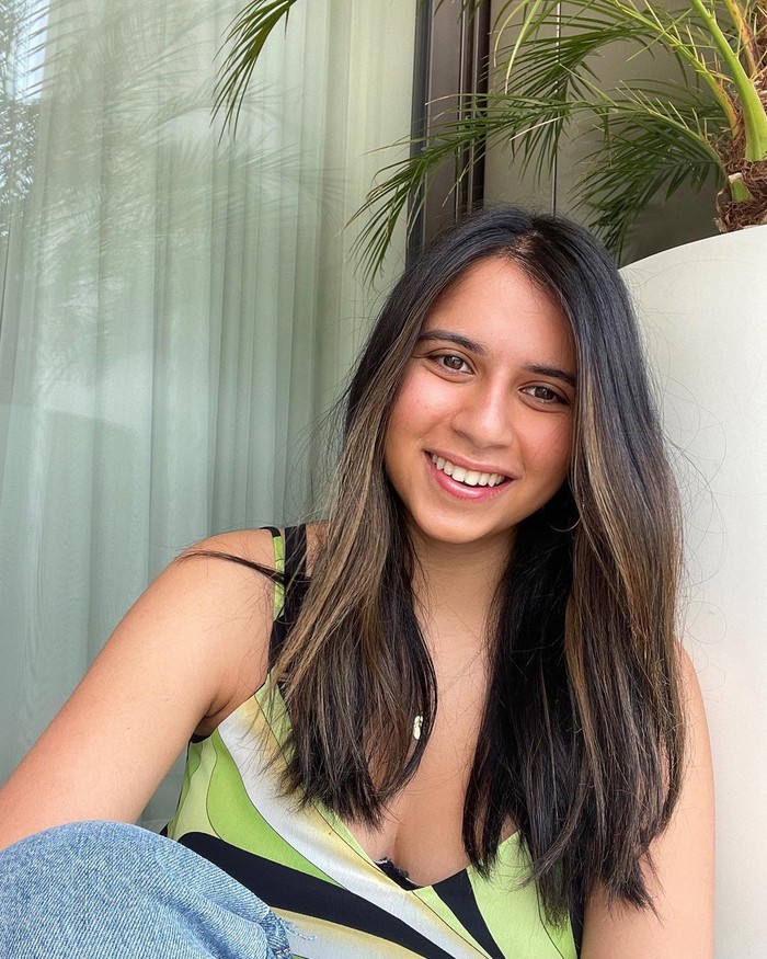 Potret Cantik Sairaa, Putri Manoj Punjabi yang Jarang Disorot
