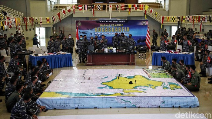 Begini Persiapan Latihan Operasi Amfibi TNI AL