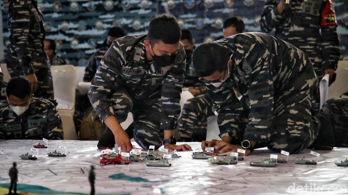 Begini Persiapan Latihan Operasi Amfibi TNI AL