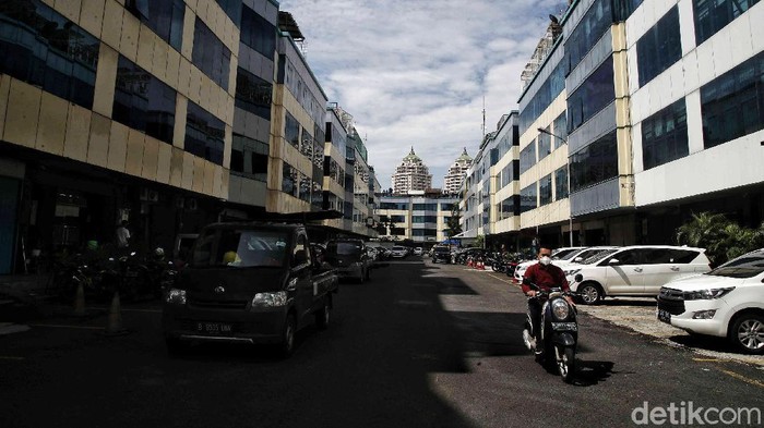 Kantor Pinjol di Kelapa Gading Digaris Polisi