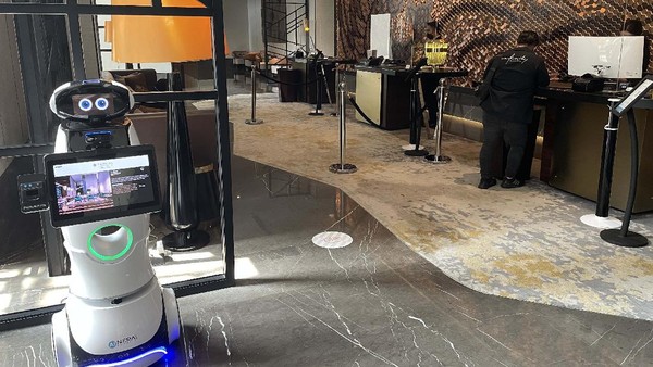 Keren! Hotel Ini Hadirkan Robot Cerdas Sebagai Lobby Ambassador