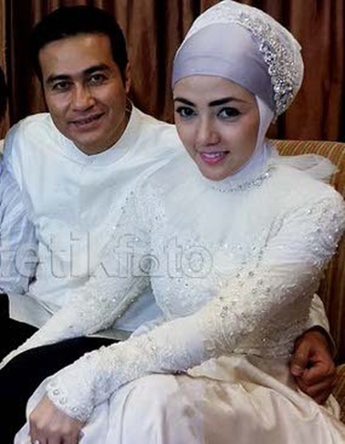 Para Artis Ini Ngaku Jalani Pacaran Settingan, Dibayar Ratusan Juta