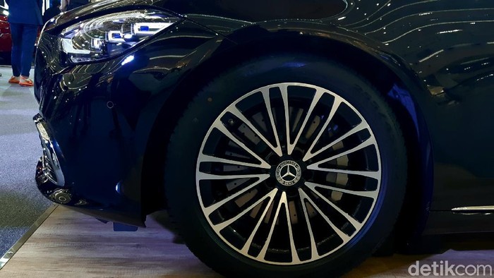 Potret Mobil Baru Mercy yang Turun Harga sampai Setengah Miliar