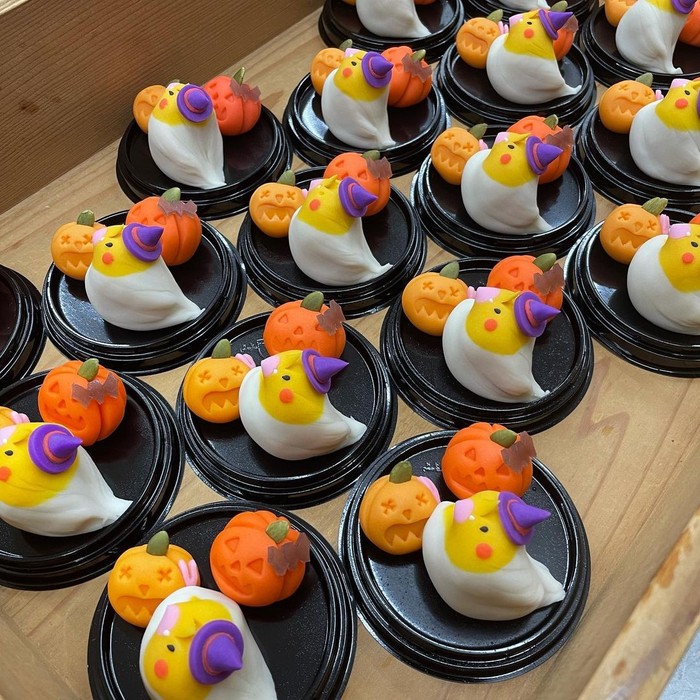 Mirip Boneka, Mochi Berbentuk Burung Ini Hasil Karya Seniman Jepang