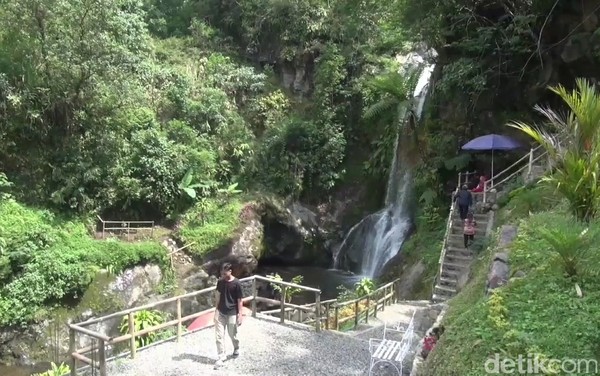 Foto: Curug Cantik di Tegal untuk Liburan Sejuk