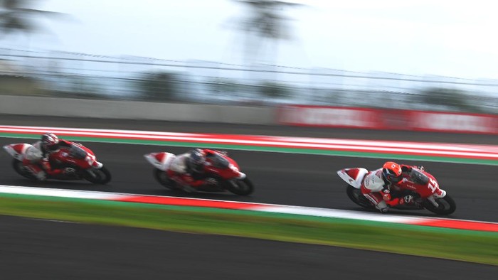 Taiyo Furusato Tercepat di Race 1 IATC