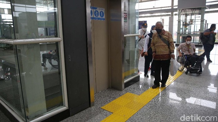 Stasiun Jatinegara Sediakan Fasilitas Khusus untuk Para Difabel