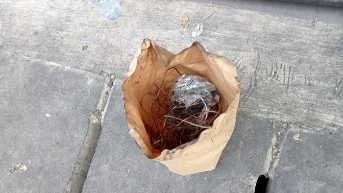 Puslabfor Ambil Sampel Arang-Kabel Listrik di TKP Kebakaran Maut Tambora Puslabfor Ambil Sampel Arang-Kabel Listrik di TKP Kebakaran Maut Tambora