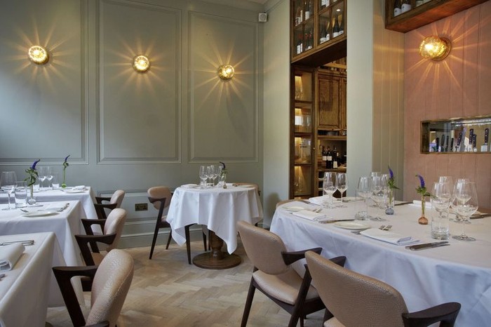 Restoran Terkecil dan Terbaik di Dunia Ini Punya Desain yang Menarik