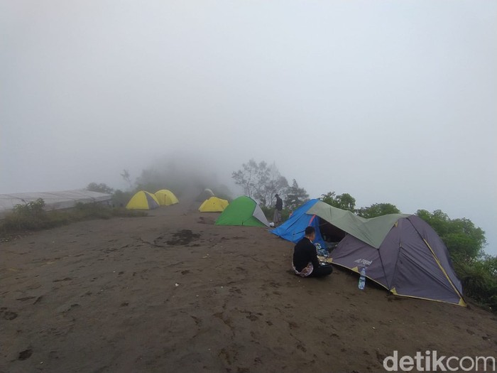 Potret Pendakian Gunung Andong Di Magelang