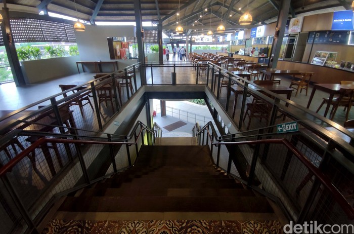 Cantiknya Rest Area Skybridge Semarang untuk Foto-foto