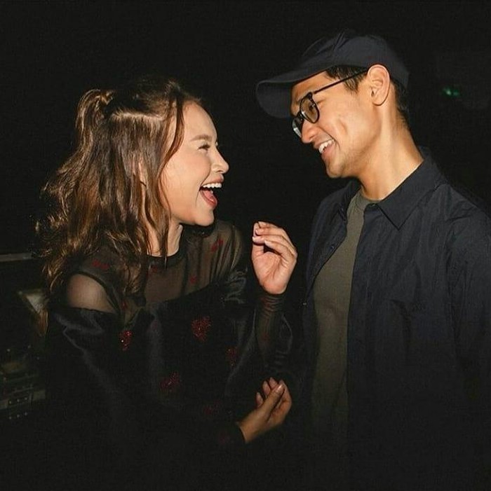 Foto Mesra Afgan dan Rossa yang Bikin Baper