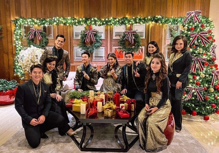 Seru! Rafael Tan Makan di Sungai hingga Jelajah Kuliner Korea Selatan