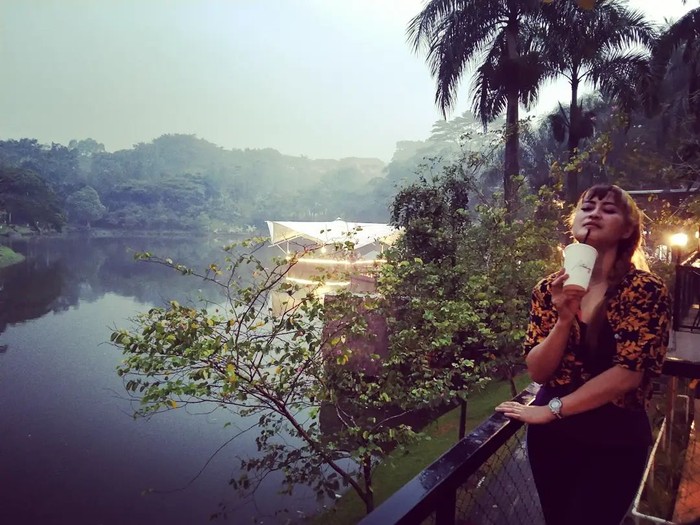 Velline Chu, Pedangdut yang Hobi Masak dan Doyan Banget Duren