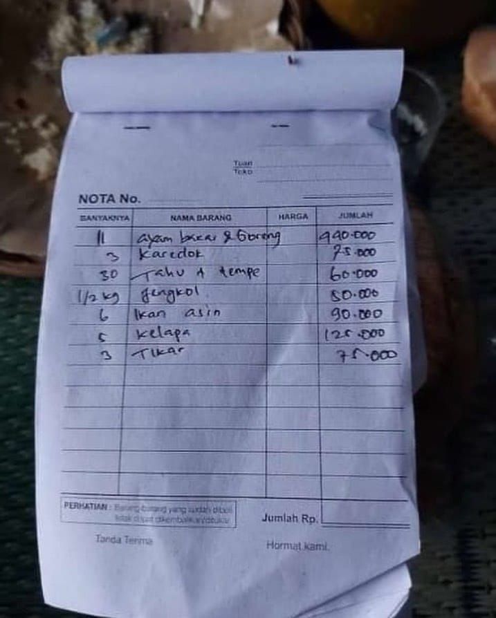 Dituding Getok Harga Ayam Bakar Rp 1 Juta, Pemilik Warung Klarifikasi Dituding Getok Harga Ayam Bakar Rp 1 Juta, Pemilik Warung Klarifikasi