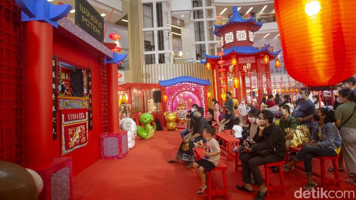 Semarak Imlek lewat Pertunjukkan Wayang Potehi