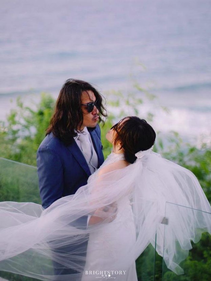 Potret Pernikahan Ello dan Cindy Maria di Bali