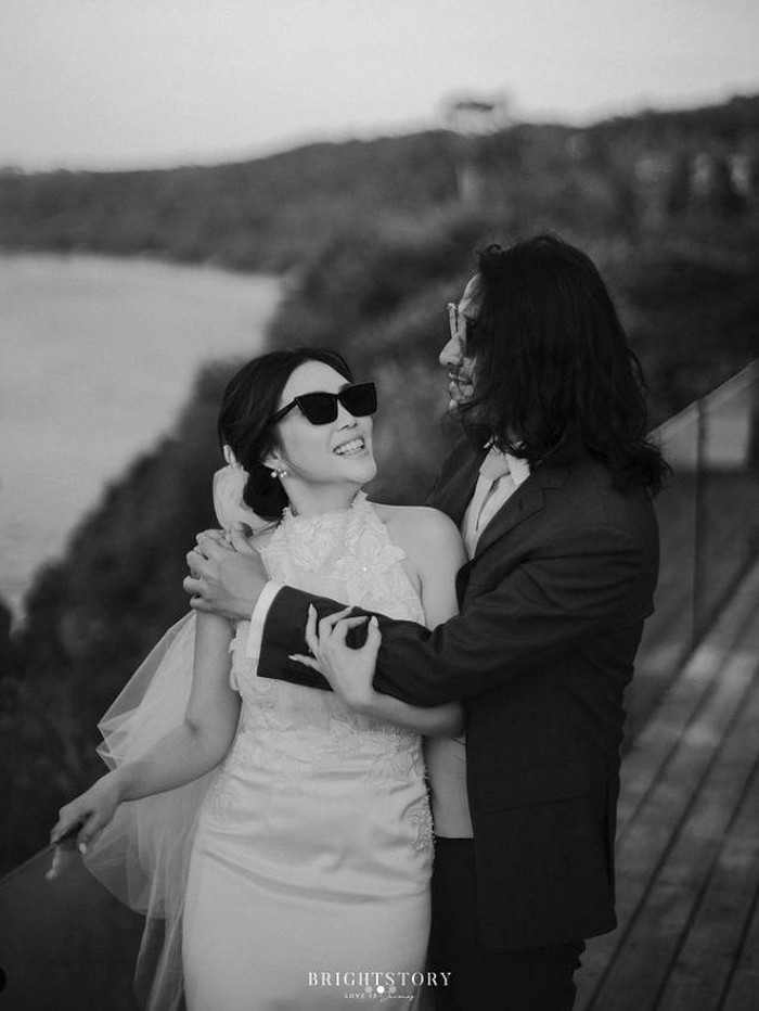 Potret Pernikahan Ello dan Cindy Maria di Bali