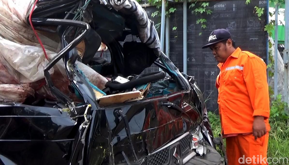 Banyak Kecelakaan Tabrak Belakang, Ini Alasan Menyalip dari Kiri Tidak ... Banyak Kecelakaan Tabrak Belakang, Ini Alasan Menyalip dari Kiri Tidak ...