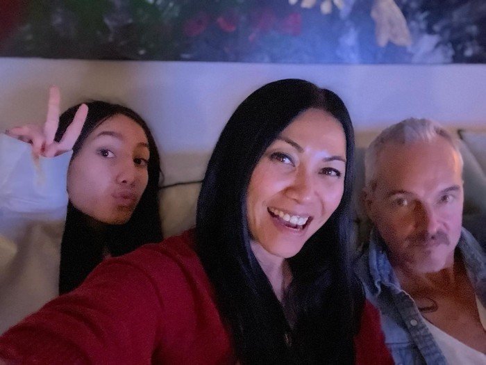 Mirip Banget, 5 Potret Anggun dan Putri Semata Wayang