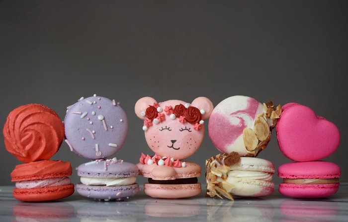 Sayang Dimakan! 10 Macaron Cantik Ini Dilukis Bentuk Bunga dan Rusa