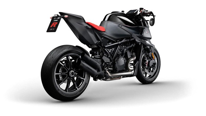 Sentuhan Brabus Bikin KTM 1290 Superduke R Makin Sangar