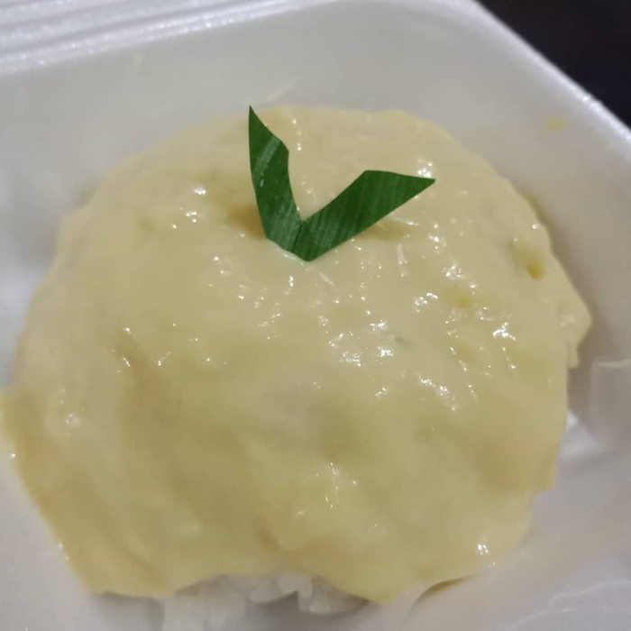 Legit Pulen! 20 Ketan Susu Aneka Topping Ada di Sini