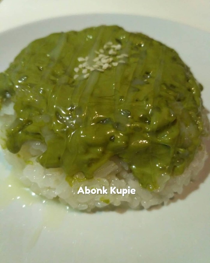 Legit Pulen! 20 Ketan Susu Aneka Topping Ada di Sini