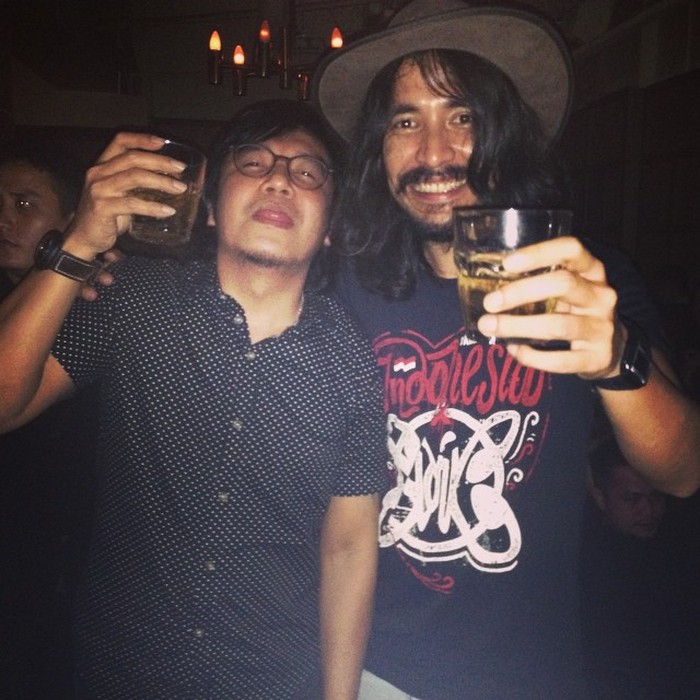 Keakraban Ello, Vokalis Dewa 19 Baru saat Nongkrong Bareng Para Musisi