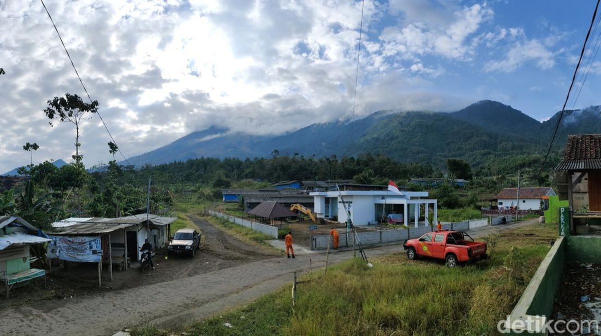 Jalur Pendakian Gunung Guntur Kembali Dibuka Antara News Jawa Barat