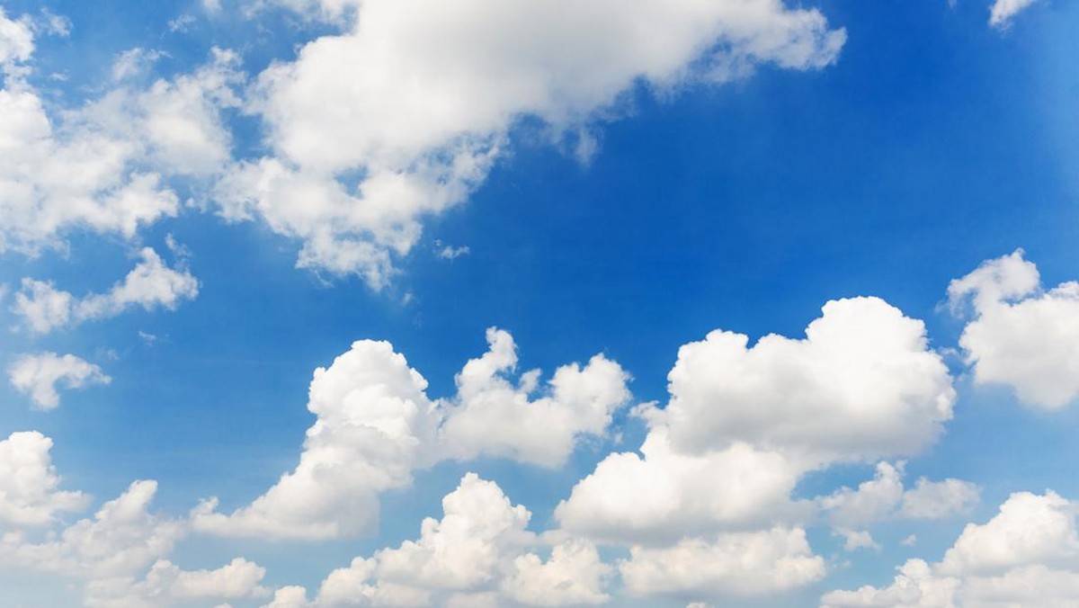 Kenapa Langit Berwarna Biru dan Awan Berwarna Putih? Ini Penjelasannya