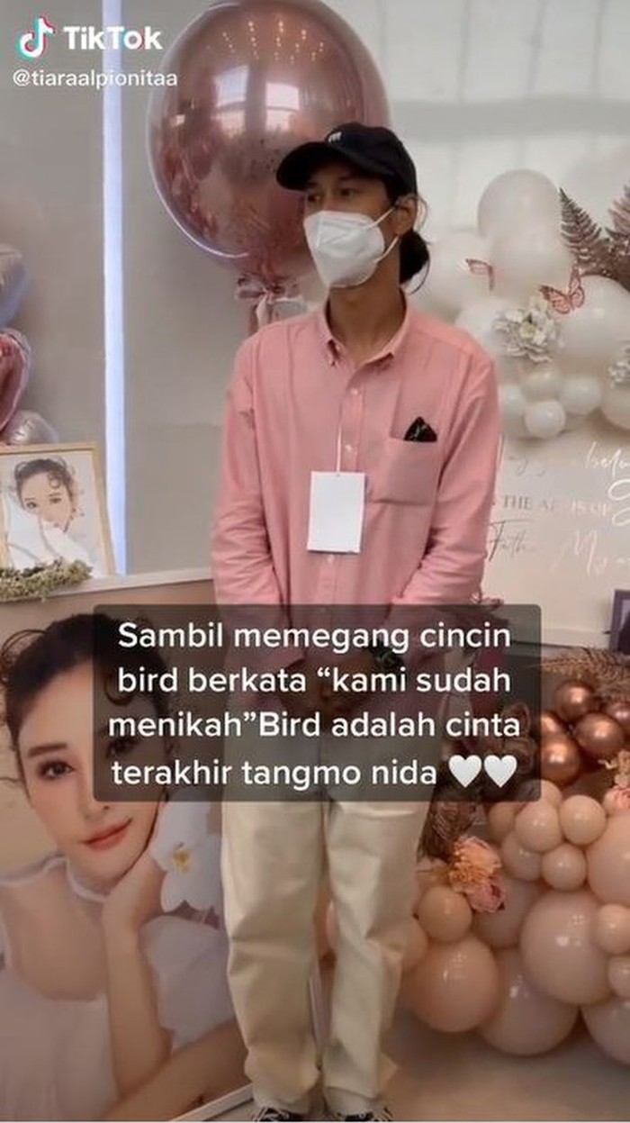 Upacara Pemakaman Tangmo Nida yang Kematiannya Dinilai Janggal