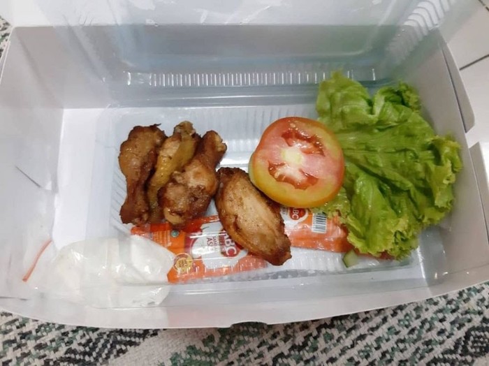 Apes! 10 Kejadian Momen Pesan Ayam Goreng Online Ini Berujung Nyesek
