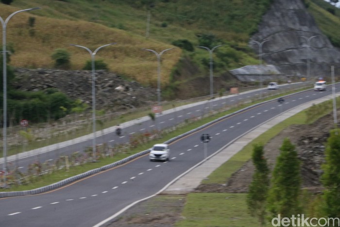 Ajaib, Ada Bukit Bisa Menangis!