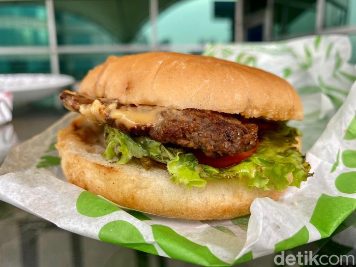 3 Burger Rp 20 Ribuan di Jaksel Ini, Mana Paling Mantap?